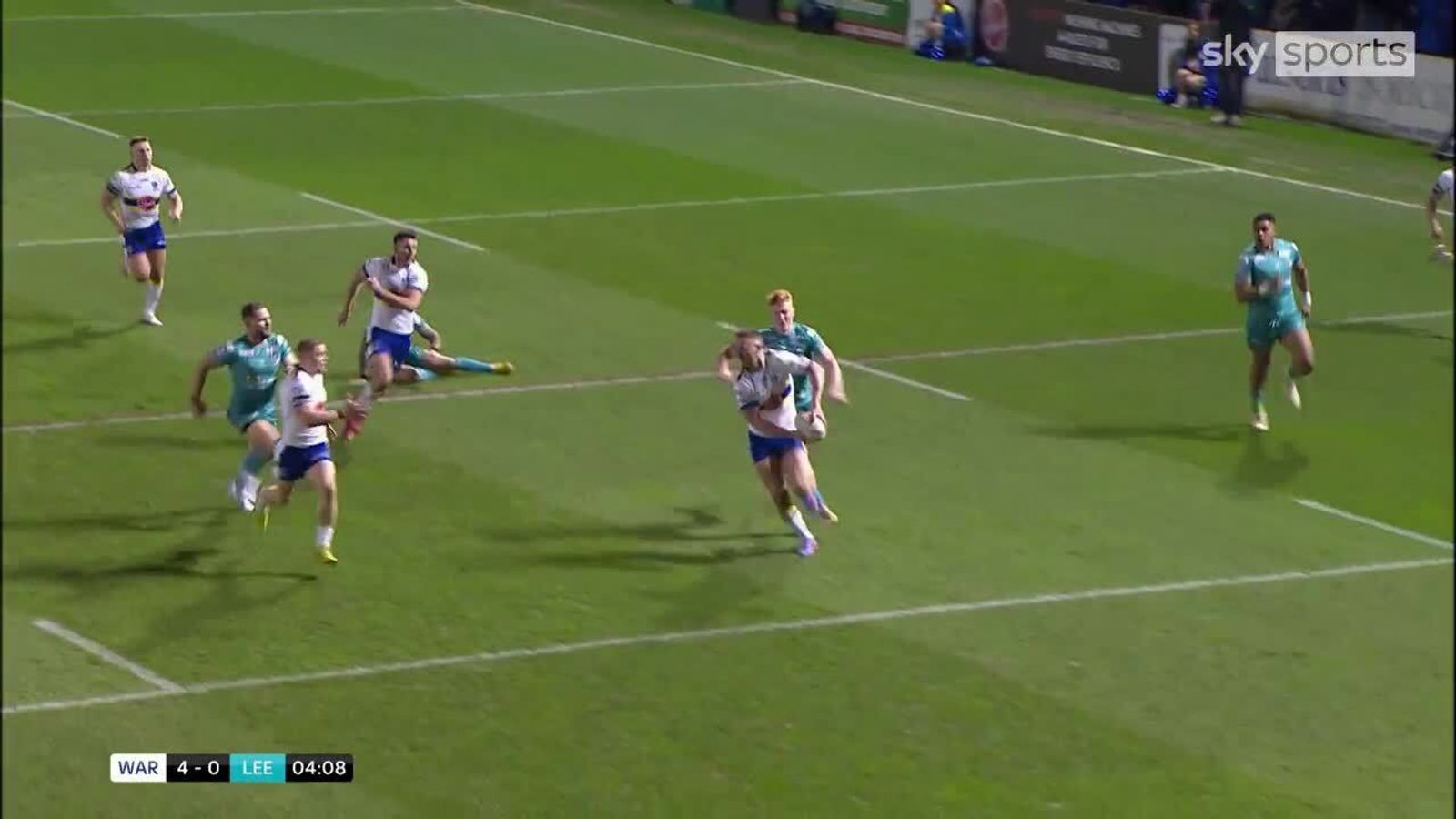 Matt Dufty scores the first try of the Super League season for ...