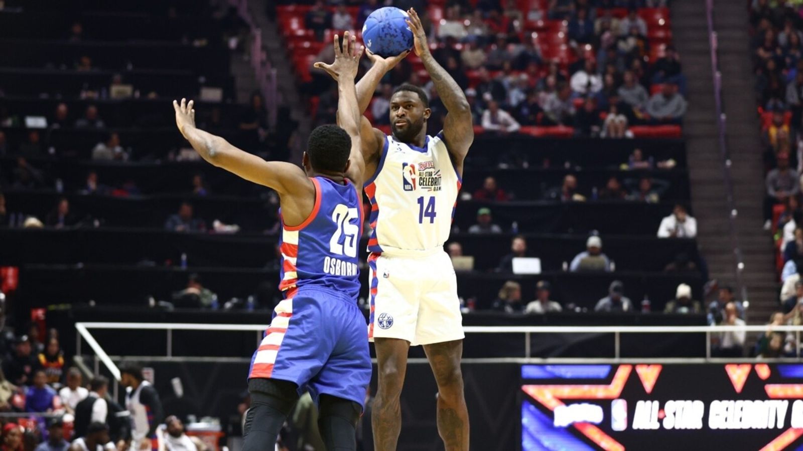 NBA All-Star Celebrity Game: Team Dwyane 81-78 Team Ryan | NBA News ...