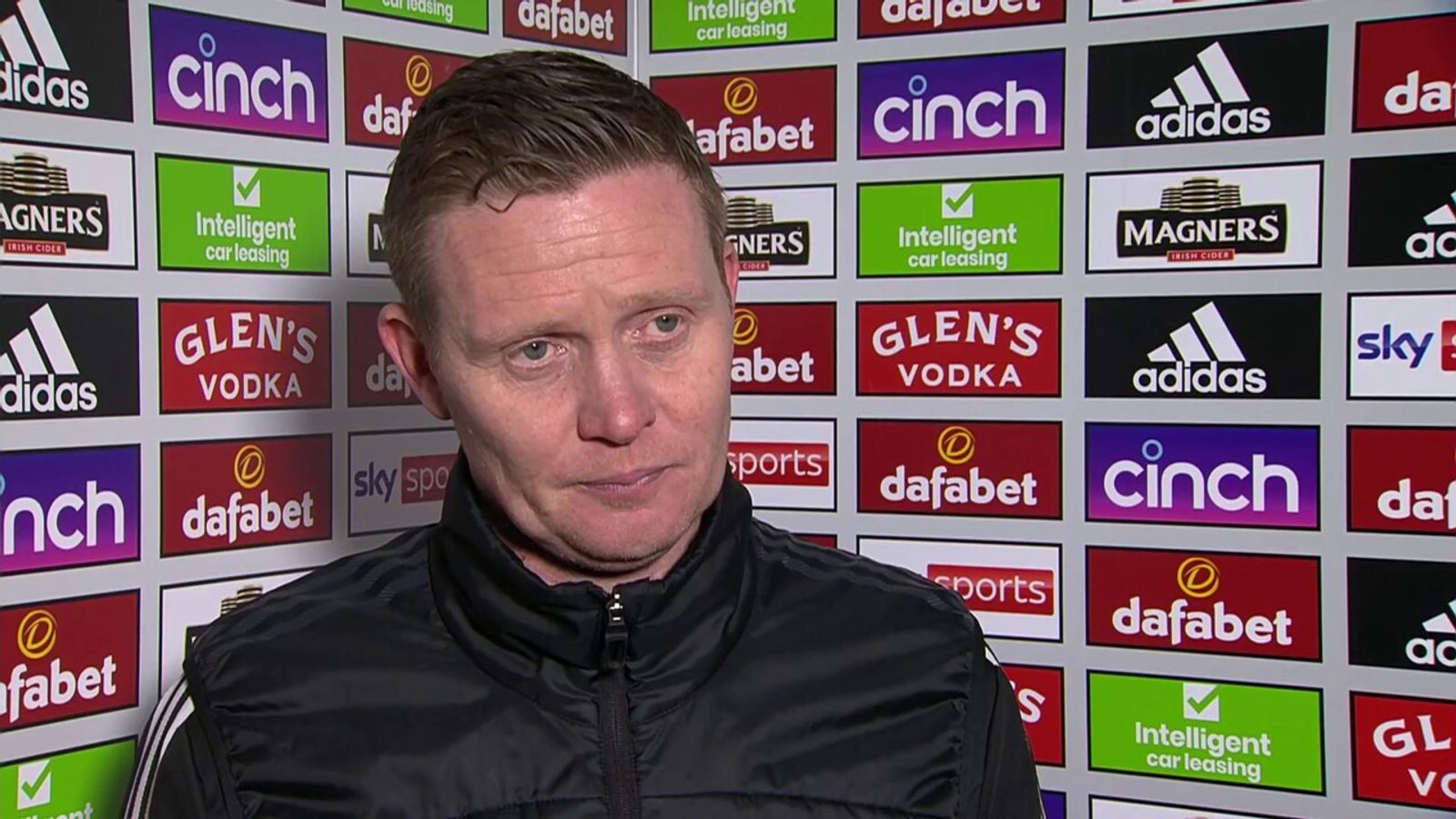 Celtic 4-0 Aberdeen: 'We've got to keep fighting' - Barry Robson ...