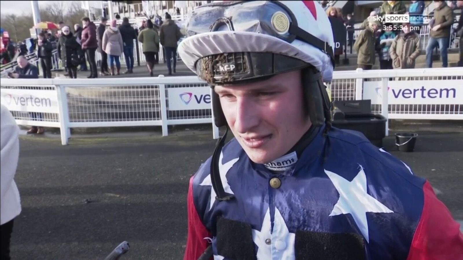 Eider Chase: Jack Tudor survives saddle slip to guide Kitty's Light to ...