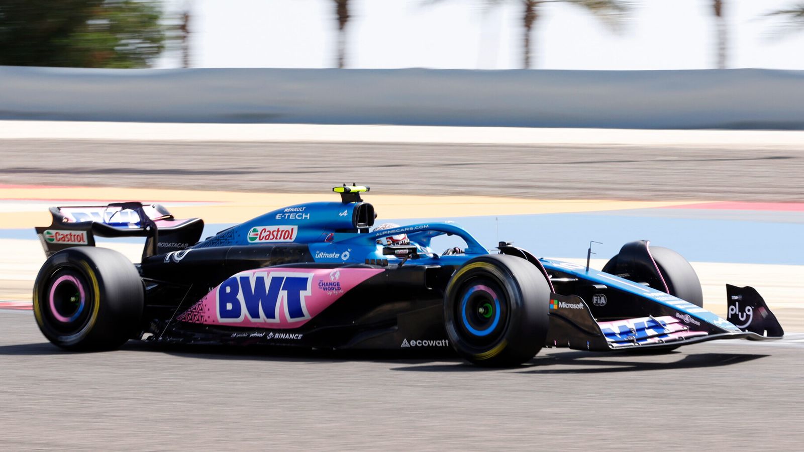 Wrexham's Hollywood owners Ryan Reynolds and Rob McElhenney join group ...