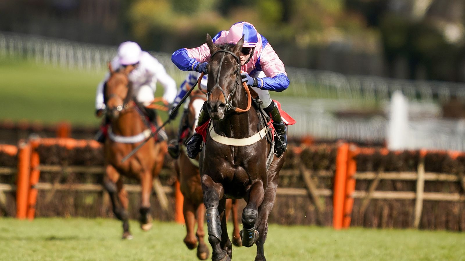 Today on Sky Sports Racing: Gary Moore's Movethechains out to strike at ...