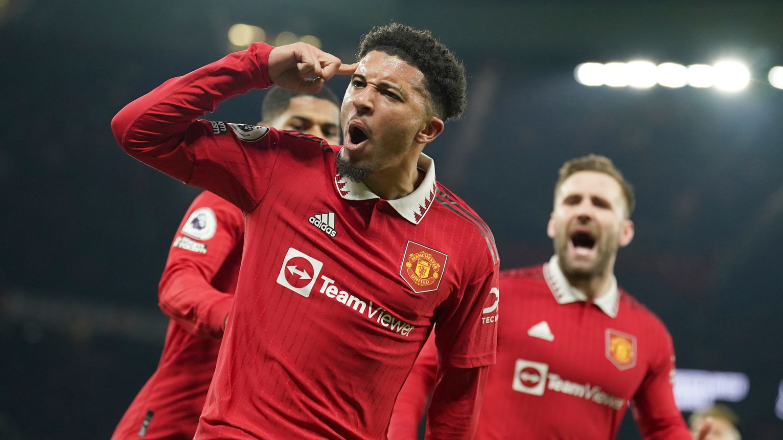 Man Utd 2-2 Leeds: Jadon Sancho saves draw as hosts come from two goals ...