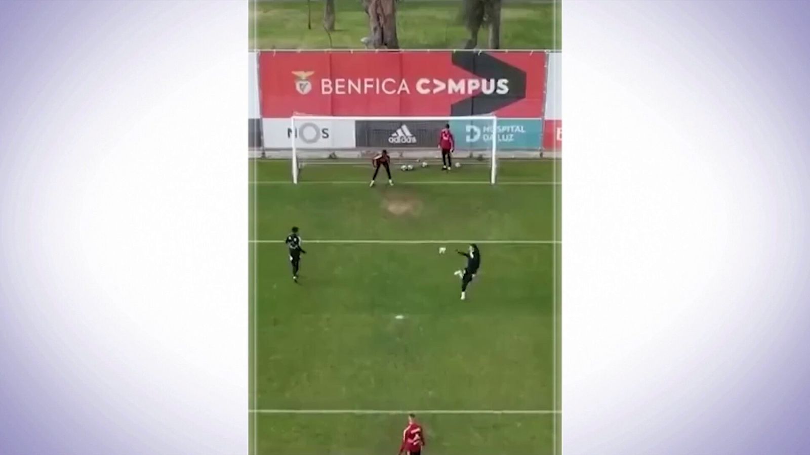 Nicolas Otamendi scores incredible backheel volley in Benfica training ...