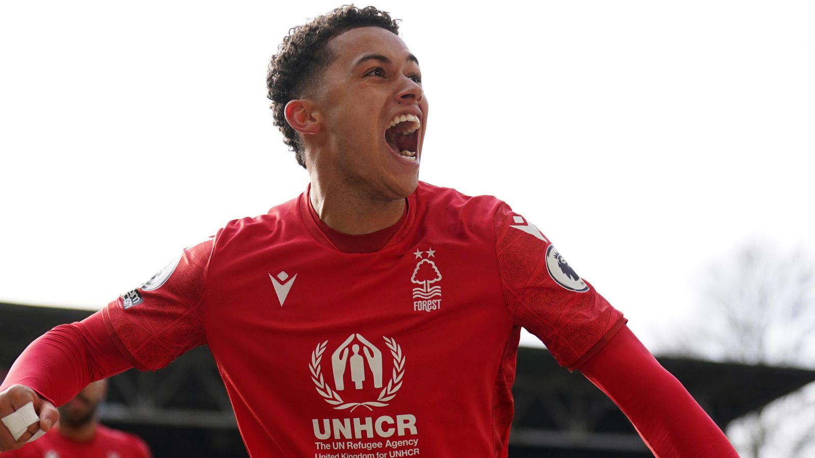 Nottingham Forest 1-0 Leeds: Brennan Johnson's volley boosts hosts ...