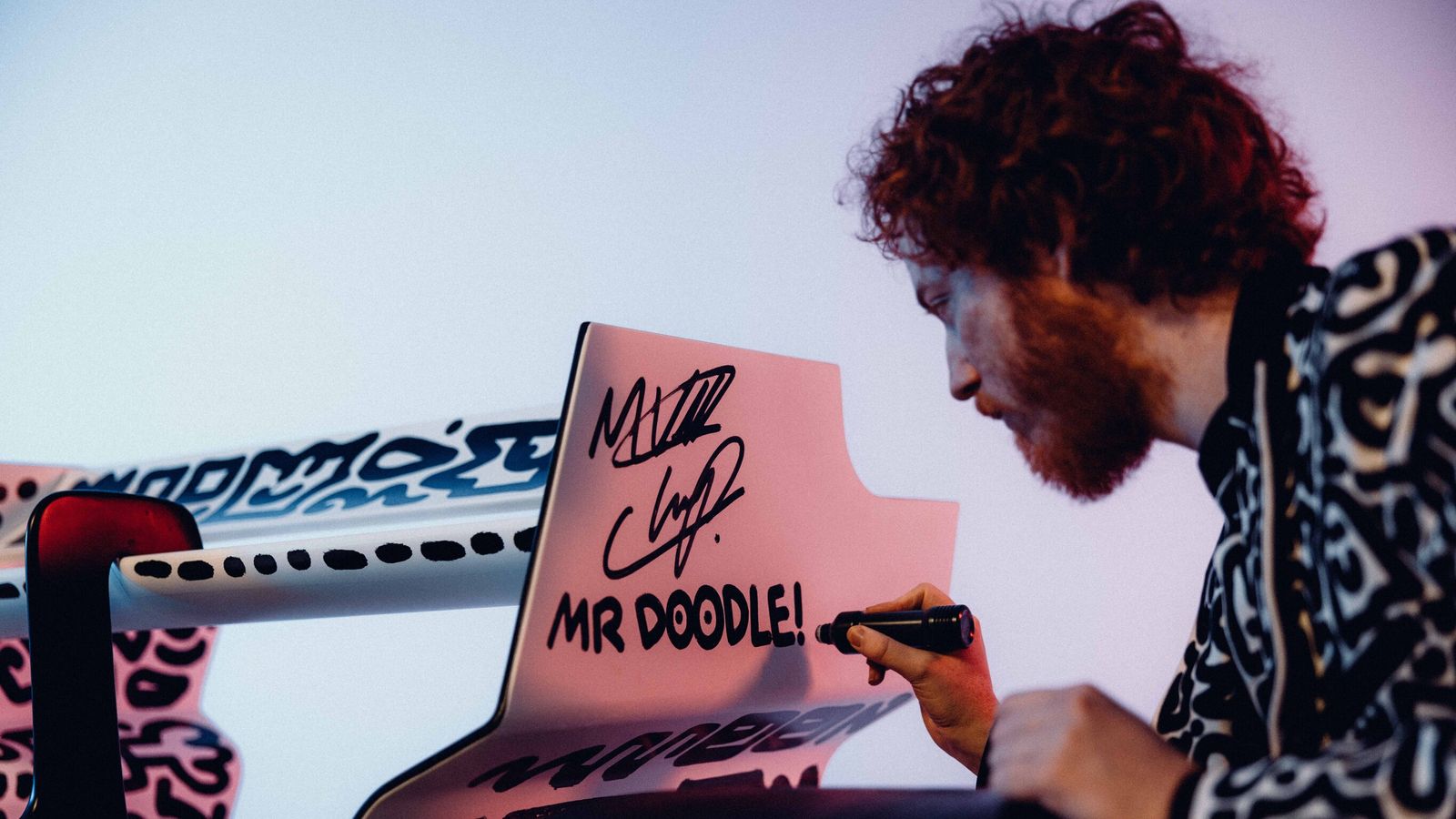 Doodle Bull: F1 champions Red Bull collaborate with artist Mr Doodle ...
