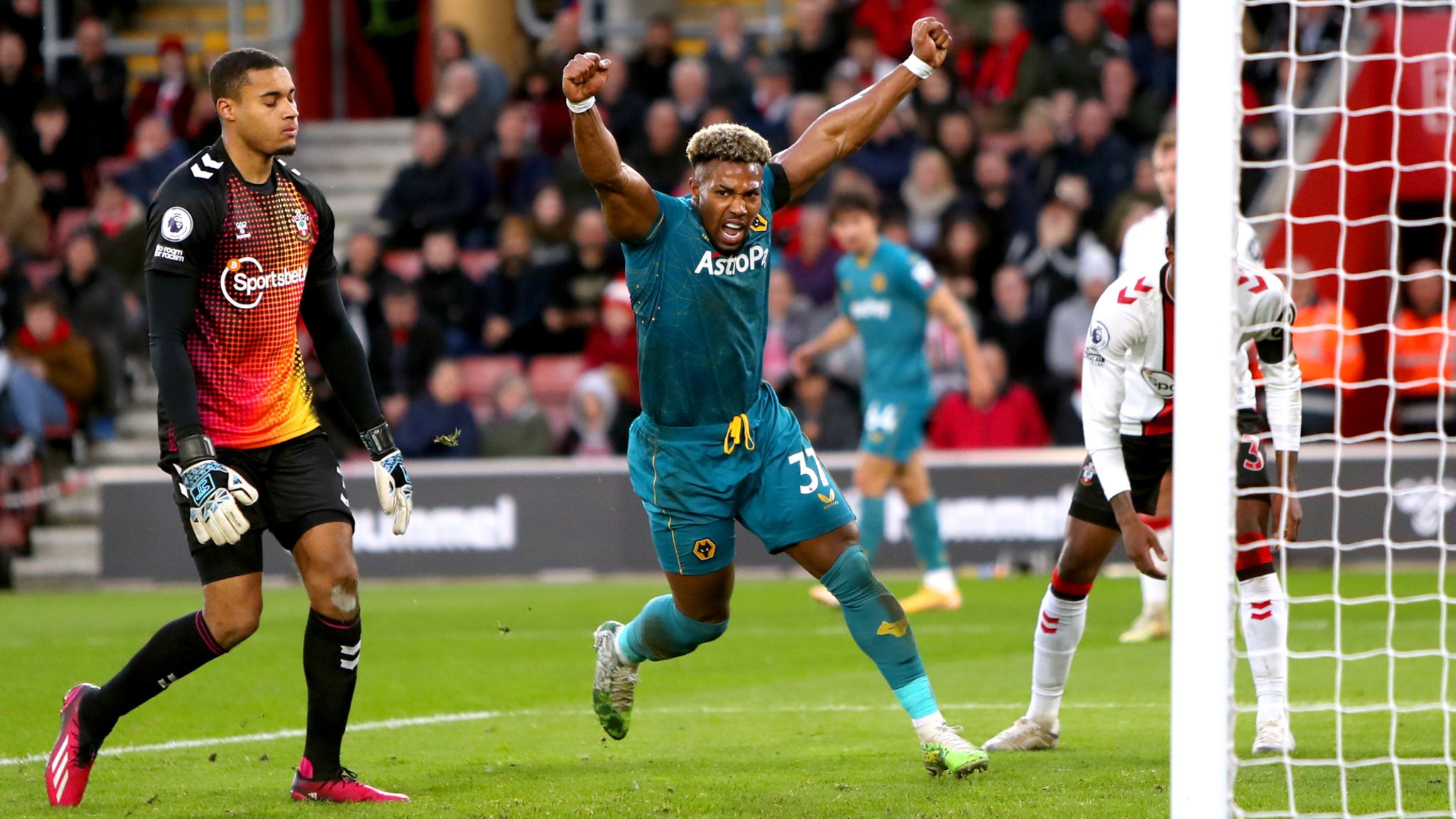 Southampton 1-2 Wolves: Joao Gomes stars in second-half fightback to ...