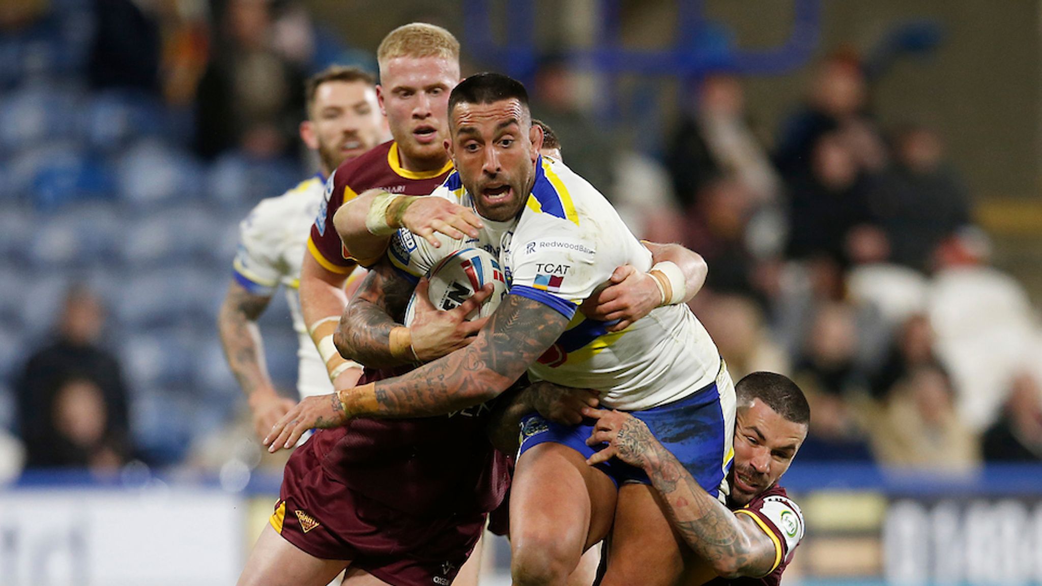 Huddersfield Giants 16-26 Warrington Wolves: Matty Ashton's late double ...