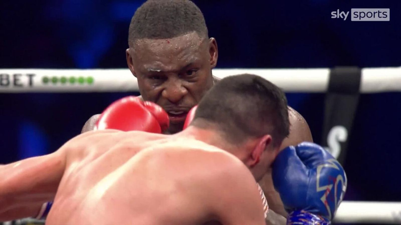 Dan Azeez scores epic last-round finish to beat Thomas Faure and win ...