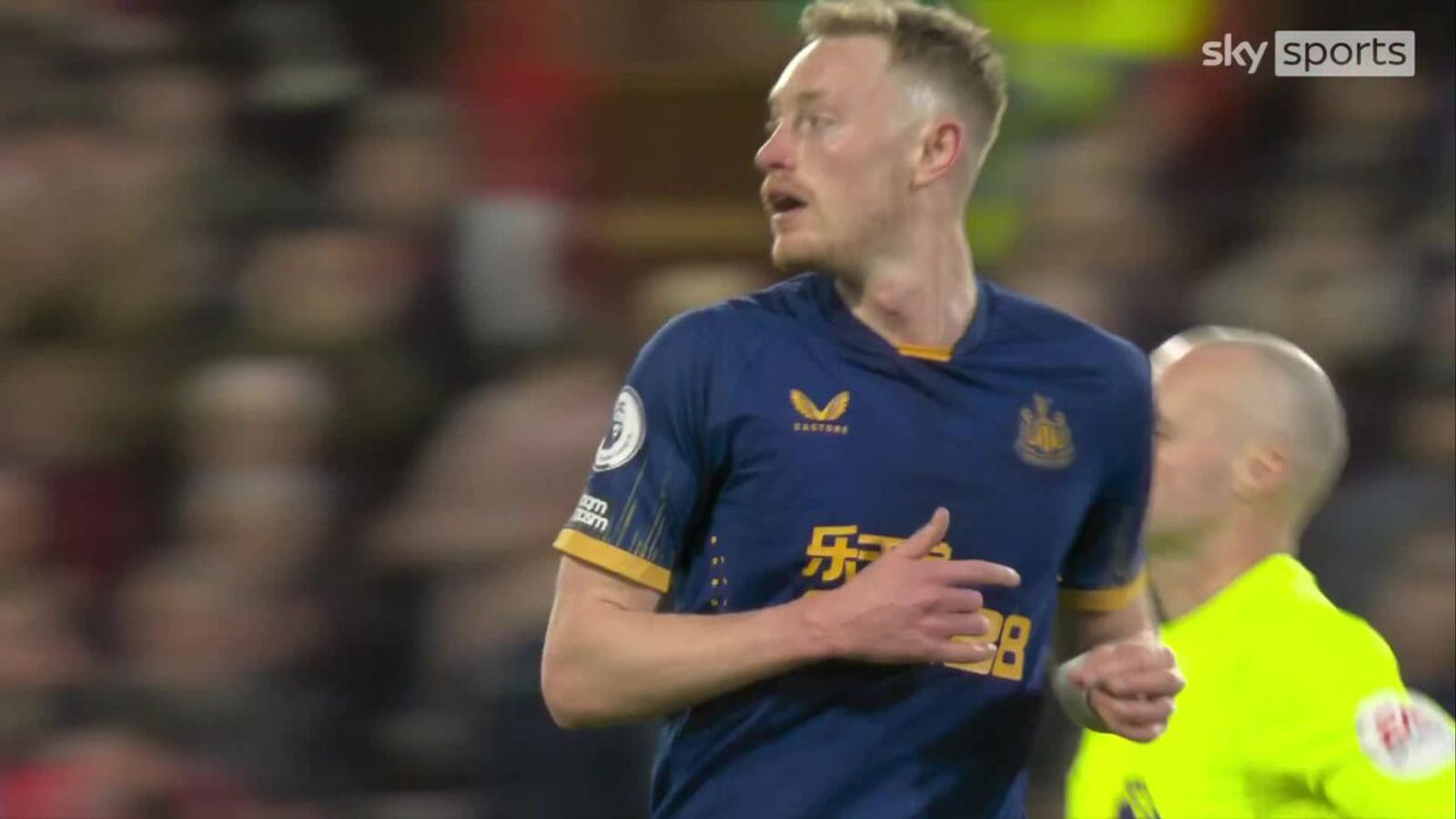 Sean Longstaff hits the bar | Football News | Sky Sports