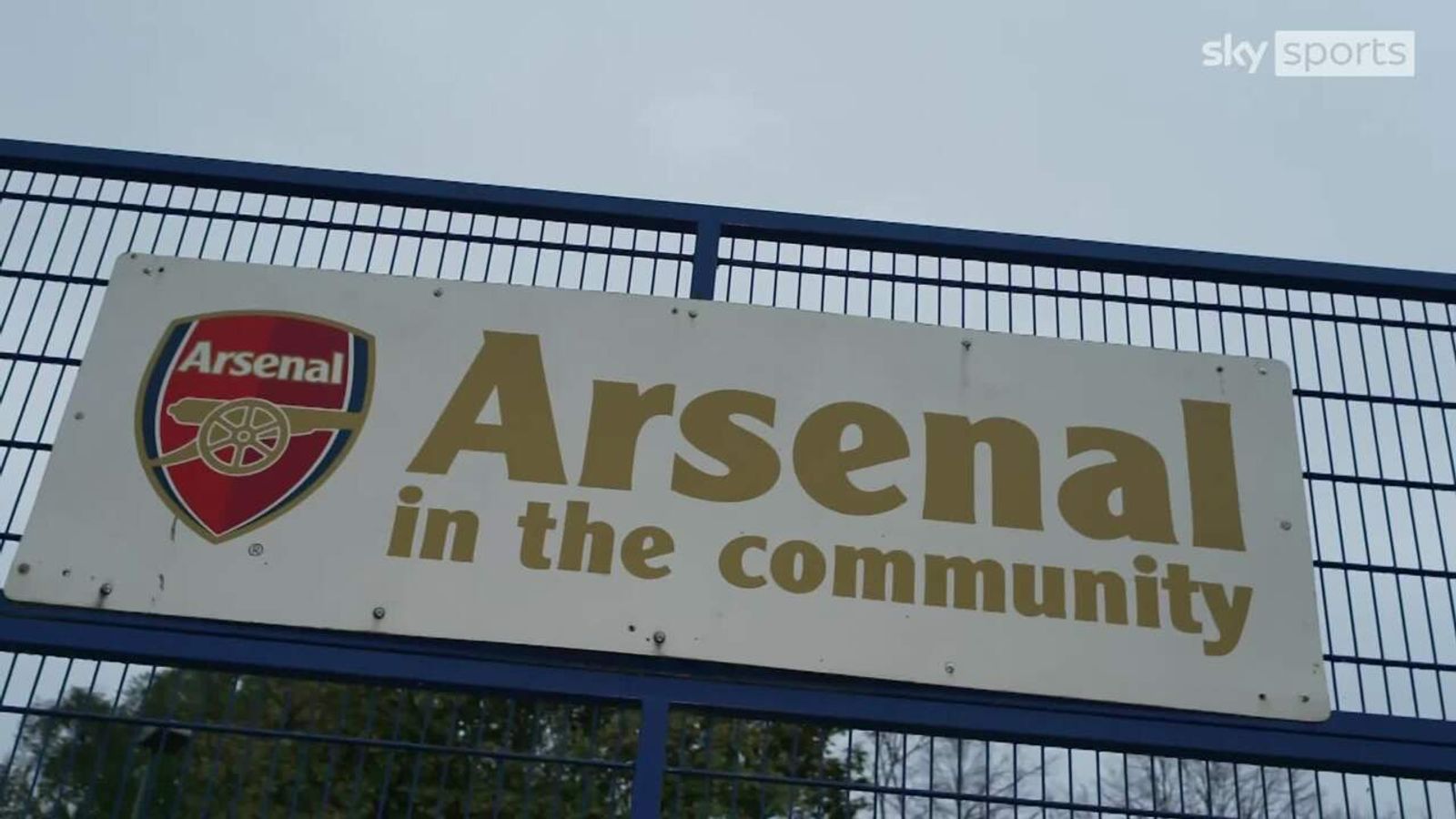 Johan Cruyff's legacy at Arsenal: How the Dennis Bergkamp Cruyff Court ...