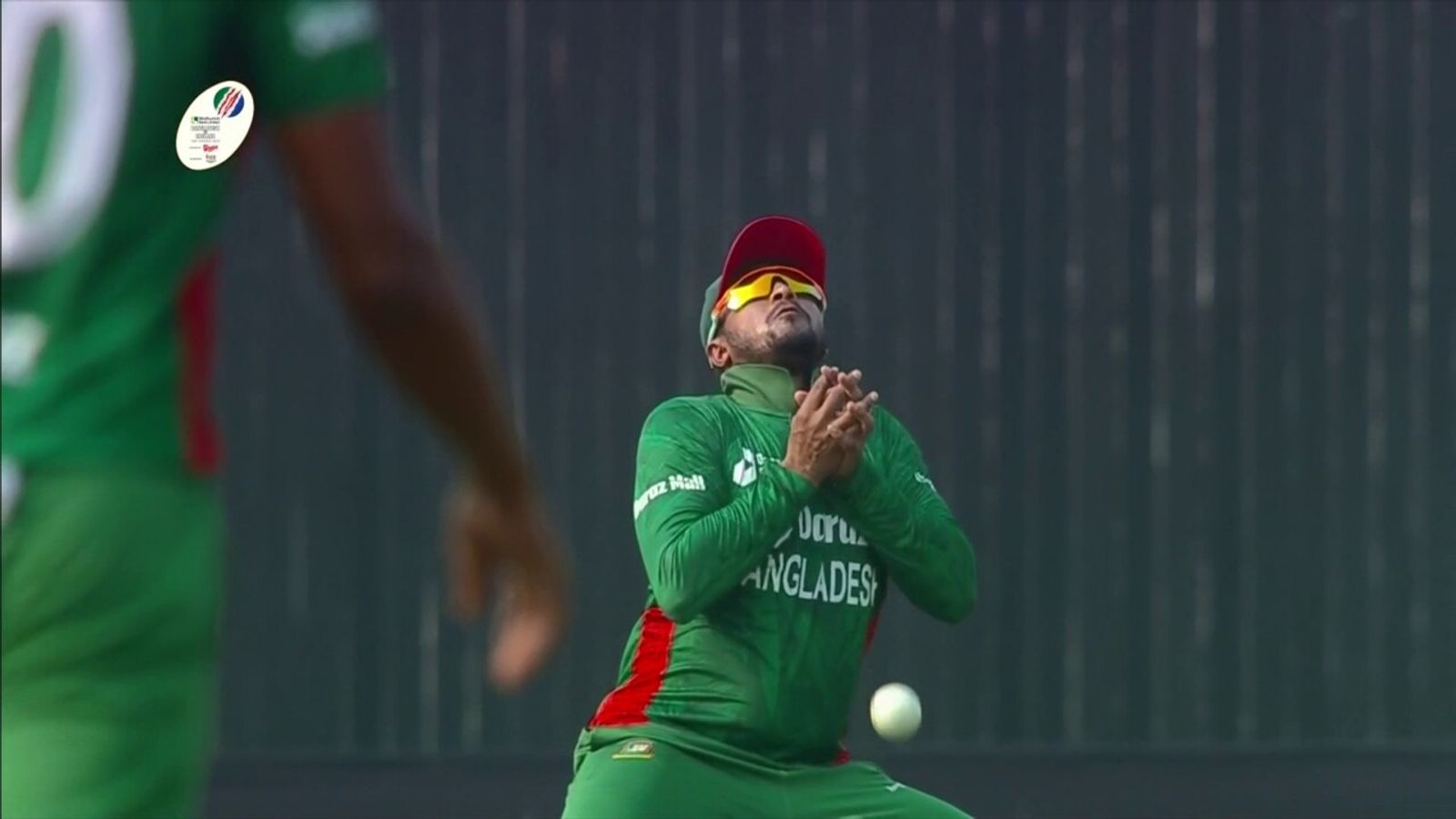 'An absolute sitter!' - Shakib Al Hasan's shocking dropped catch ...