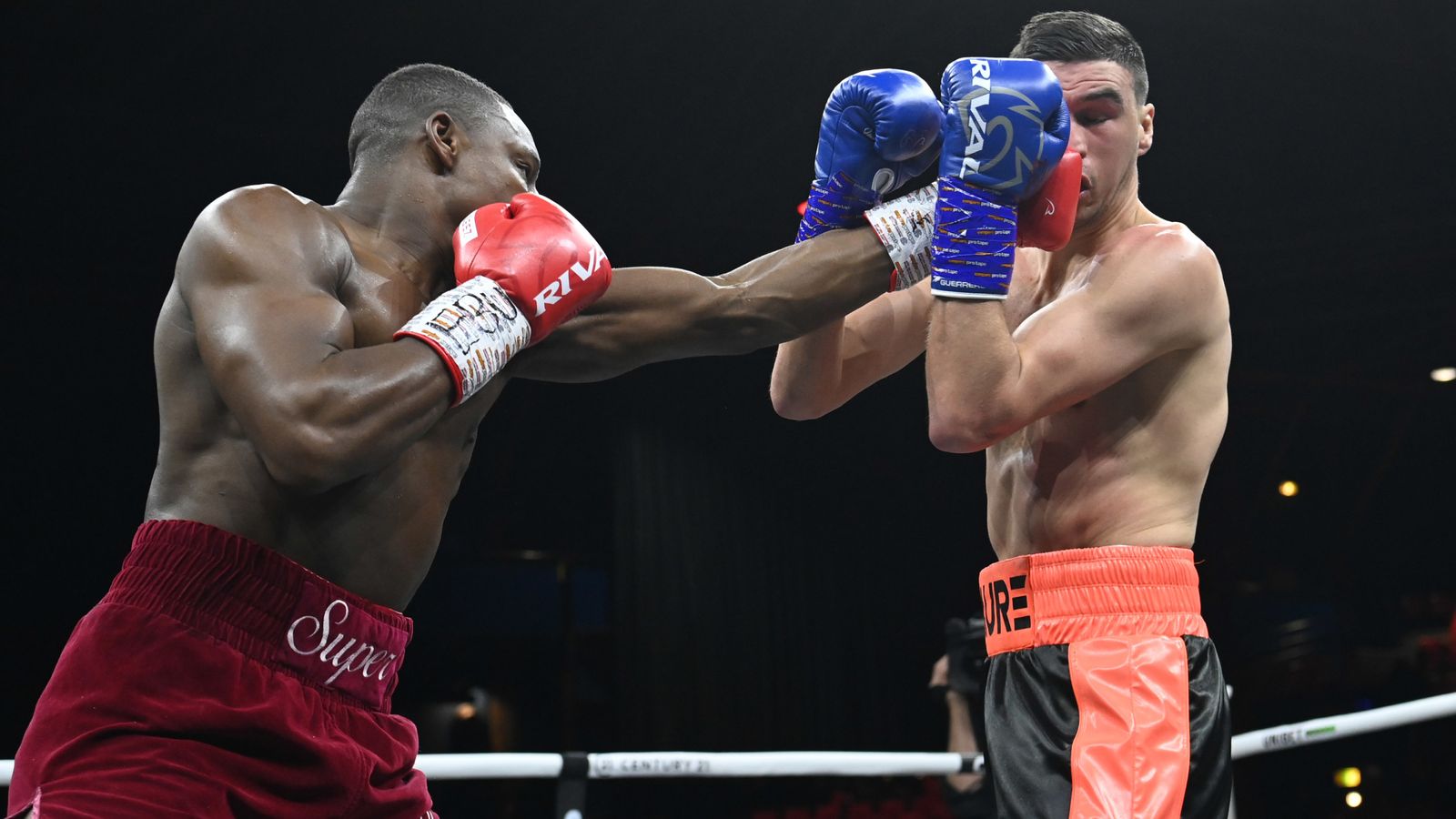 Dan Azeez scores epic last-round finish to beat Thomas Faure and win ...