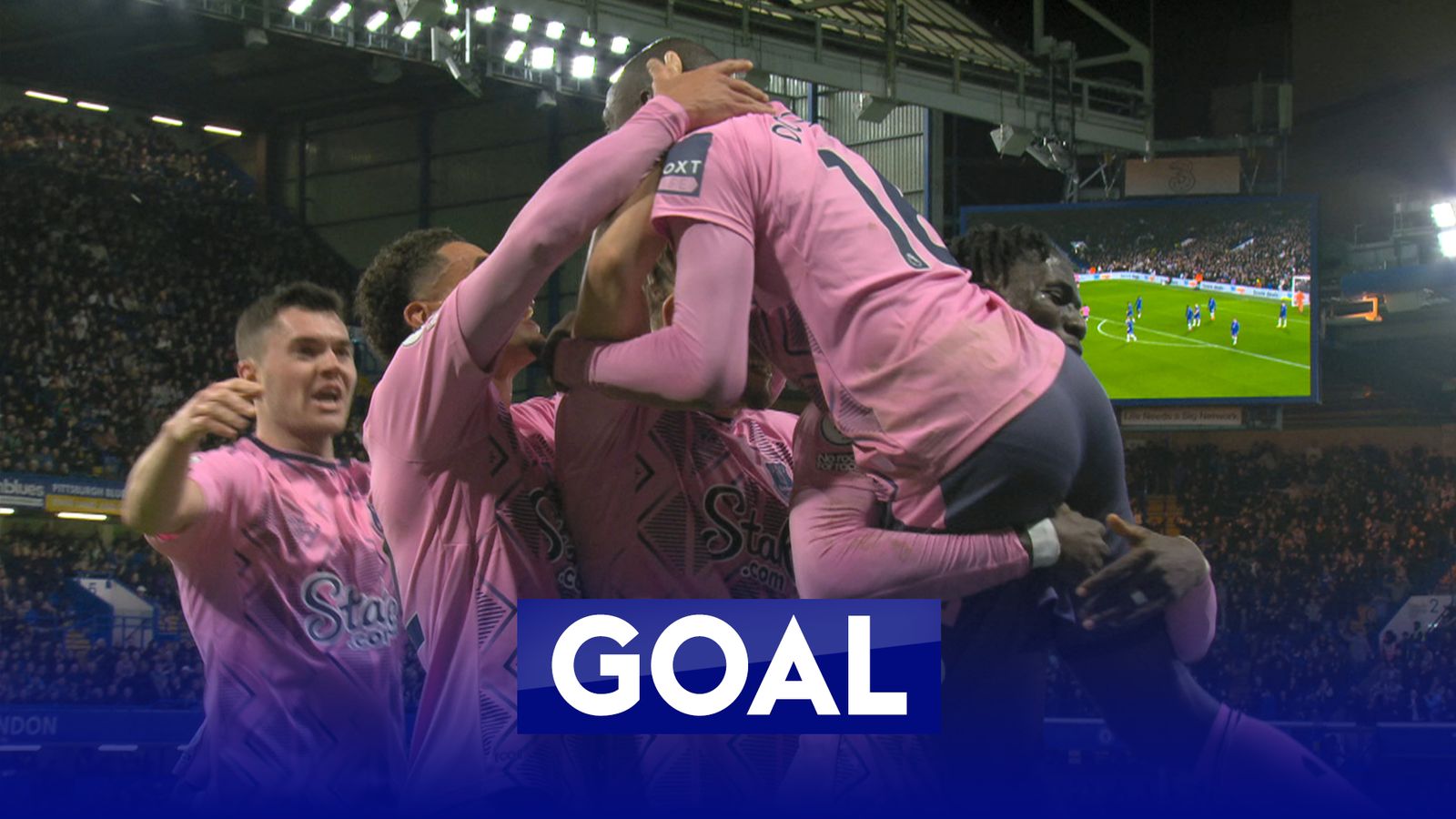 Doucoure nudges Everton level | Football News | Sky Sports