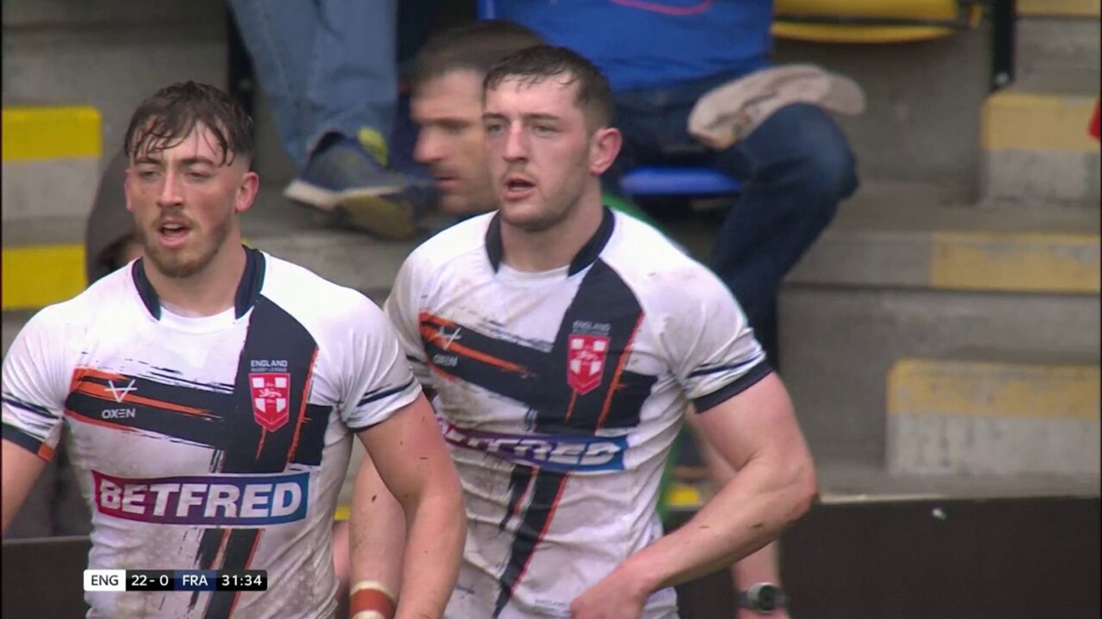 Jack Welsby's fast hands send Jake Wardle over in the corner | Rugby ...