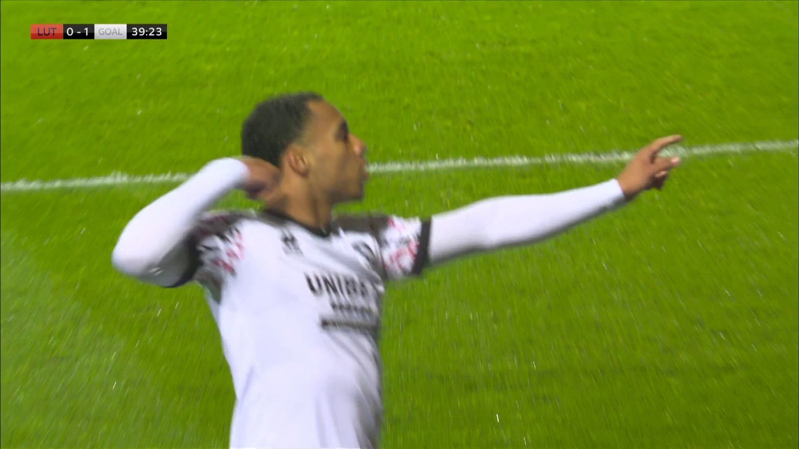 Cameron Archer fires Middlesbrough into the lead! | Football News | Sky ...