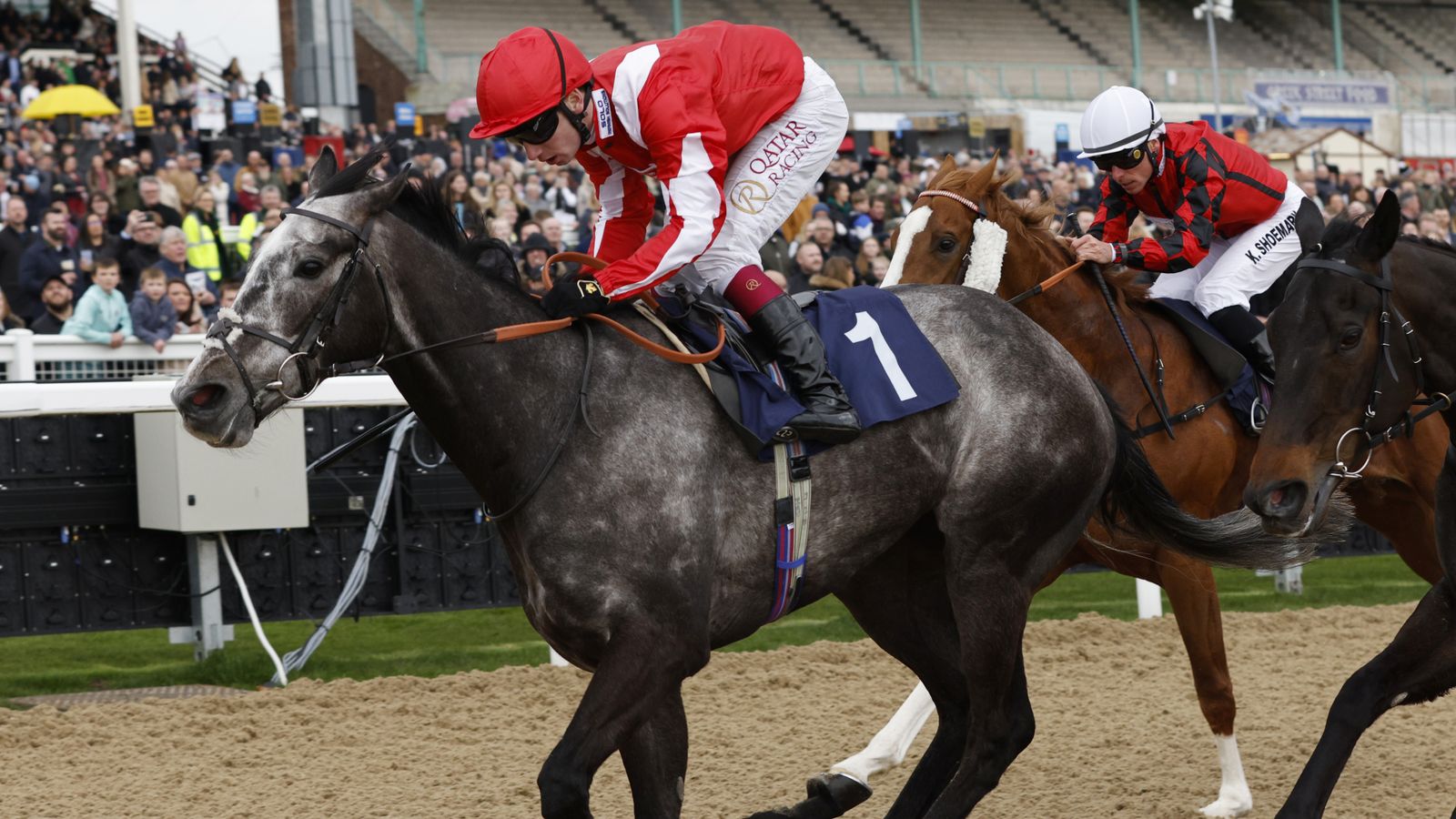 All-Weather Mile Championships: Oisin Murphy bags treble with Berkshire ...