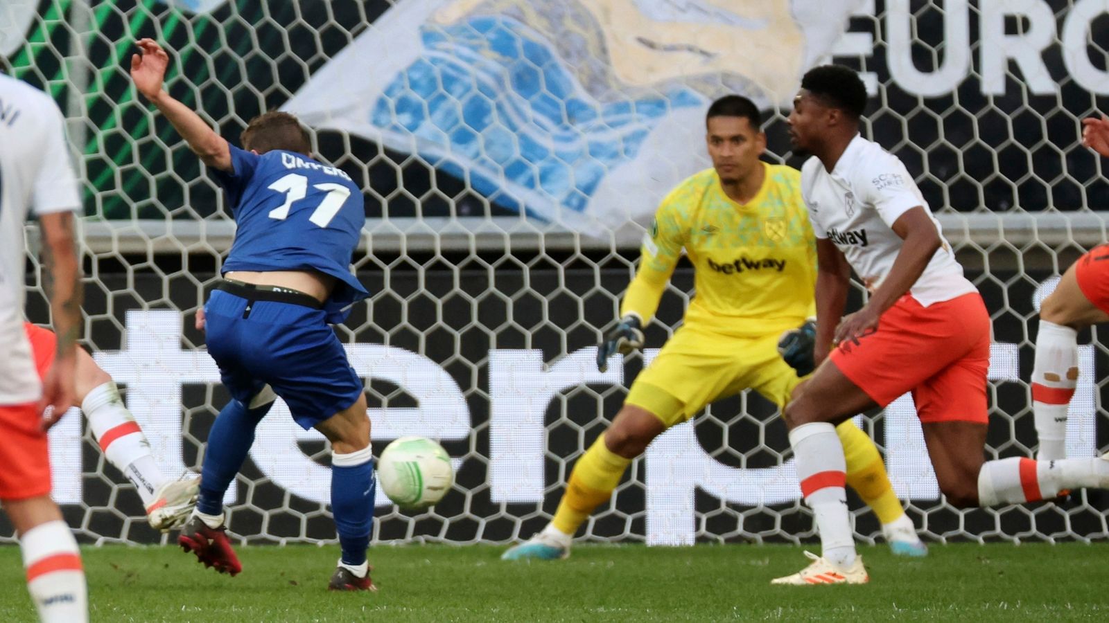 Gent 1-1 West Ham: Danny Ings on target for Hammers as Hugo Cuypers ...