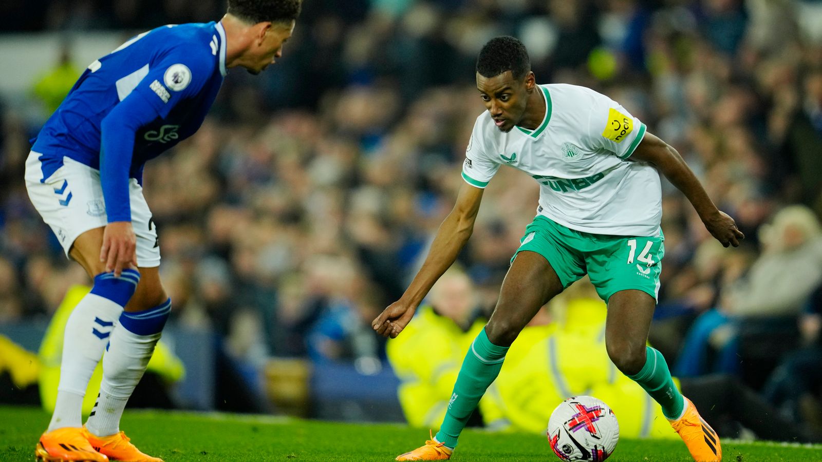 Newcastle boss Eddie Howe admits he can understand comparisons between Alexander Isak and ...