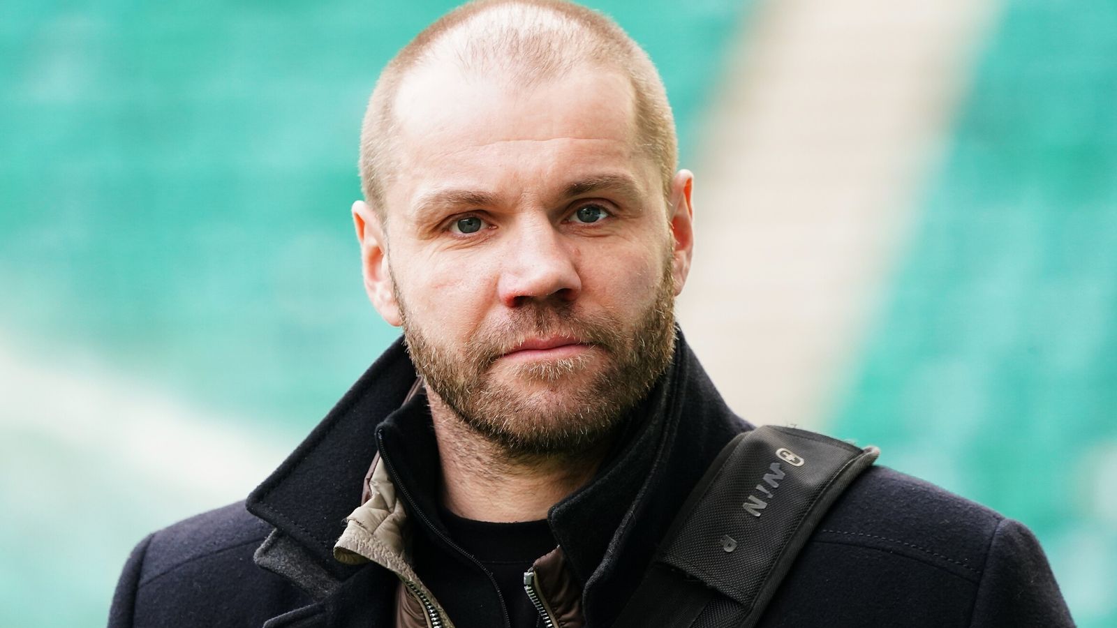 Robbie Neilson: Hearts boss shrugs off fan graffiti as he backs players ...