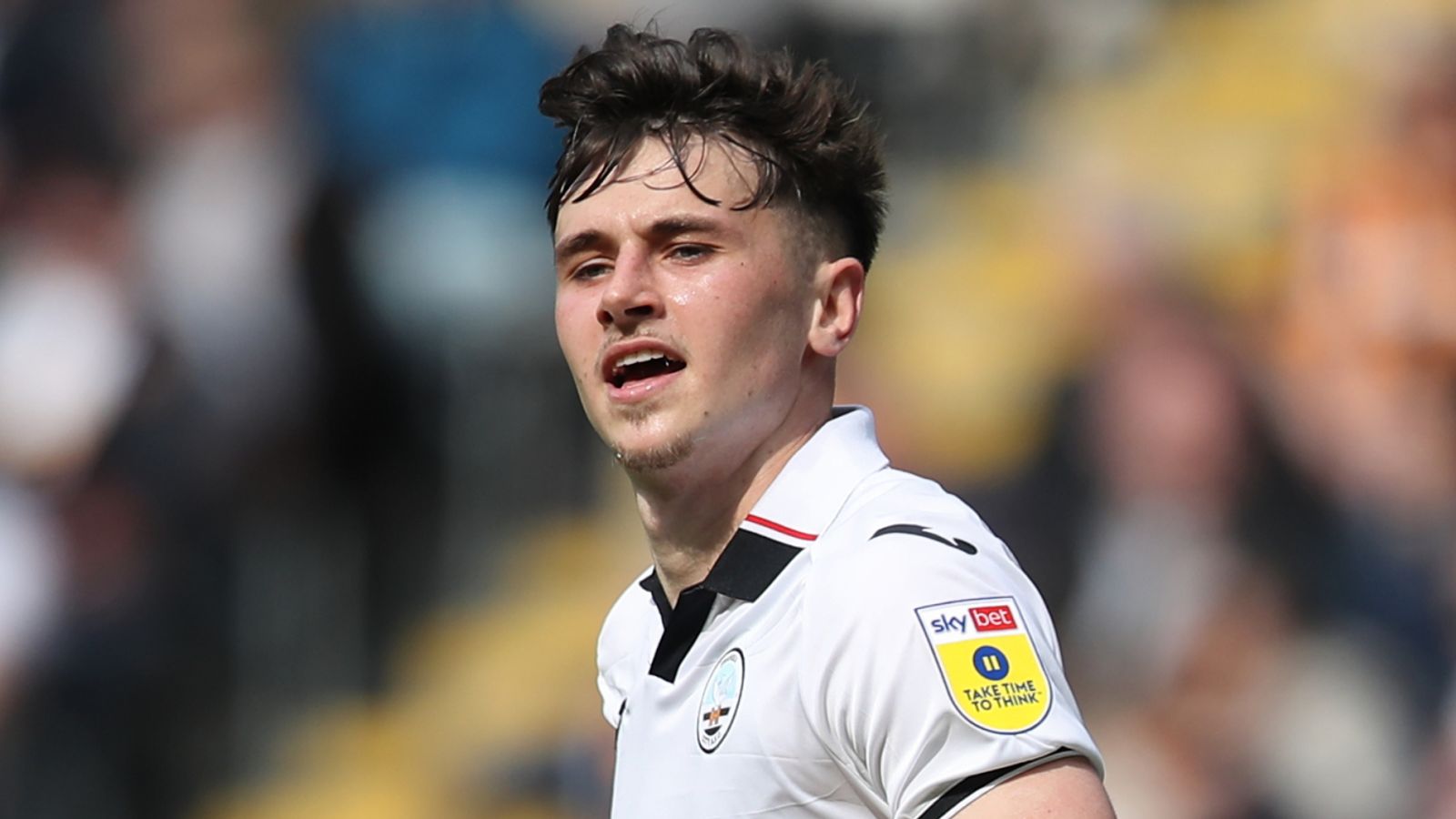 Hull City 1-1 Swansea: Swans play-off hopes over after draw | Football ...