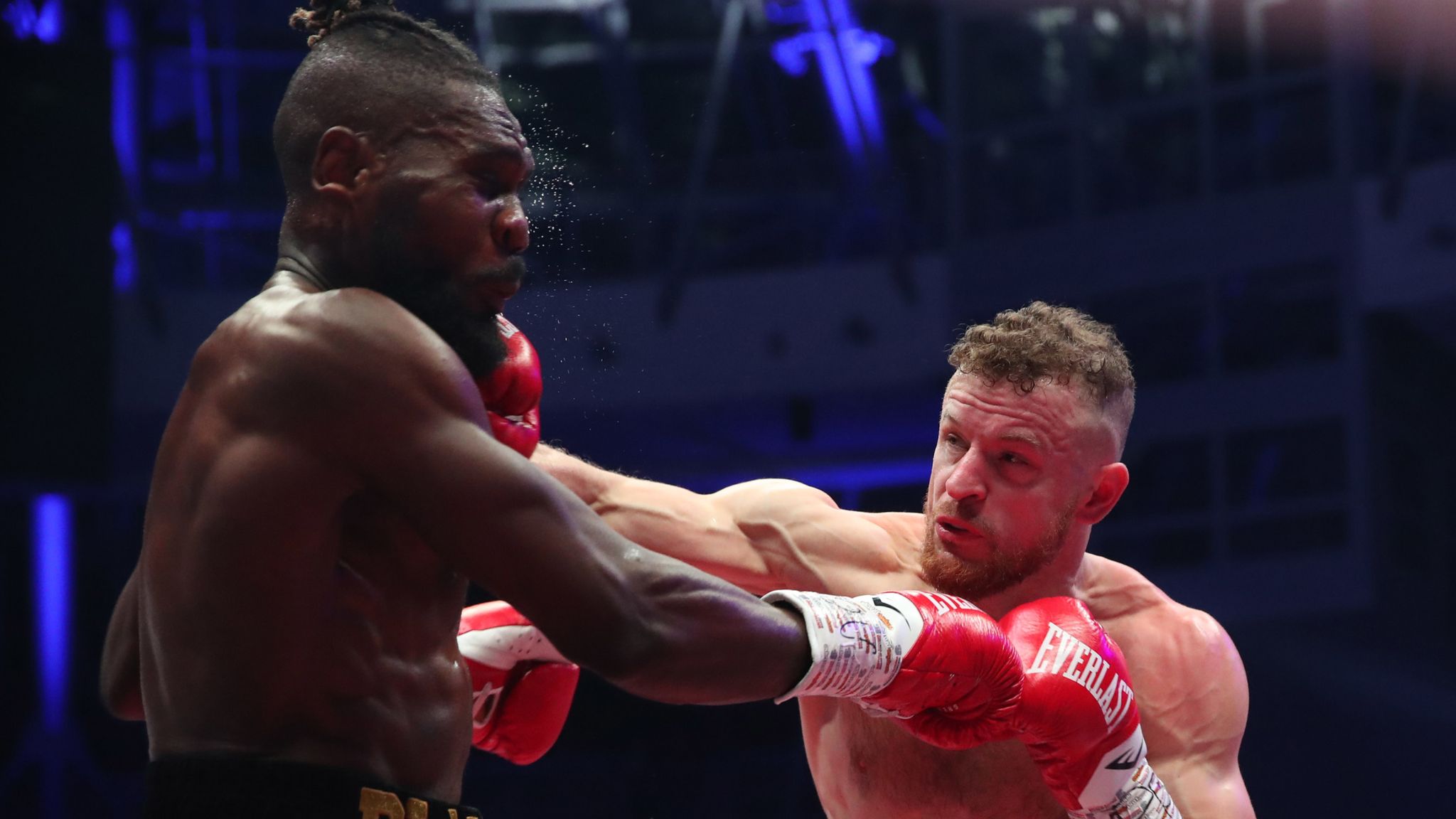 Martin Bakole smashes the 'Hulk' Ihor Shevadzutskyi and calls out ...