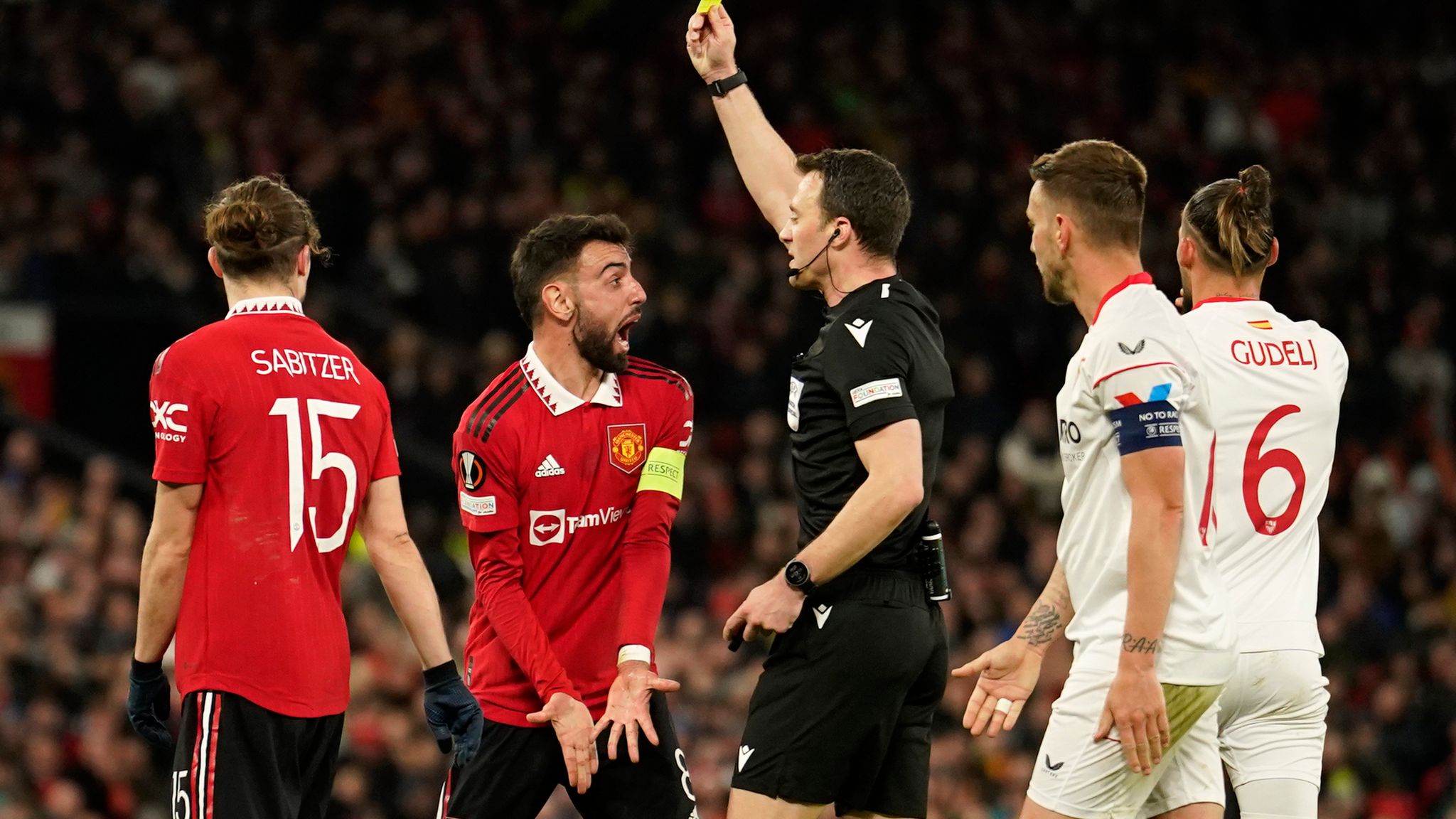 Luke Shaw in contention to face Nottingham Forest | Man Utd boss Erik ...