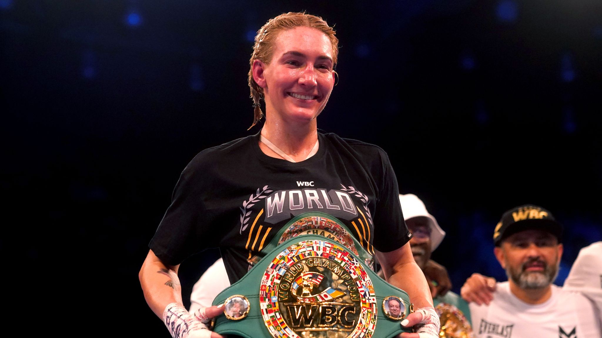 Mikaela Mayer defeats tough stand-in Lucy Wildheart after late opponent ...