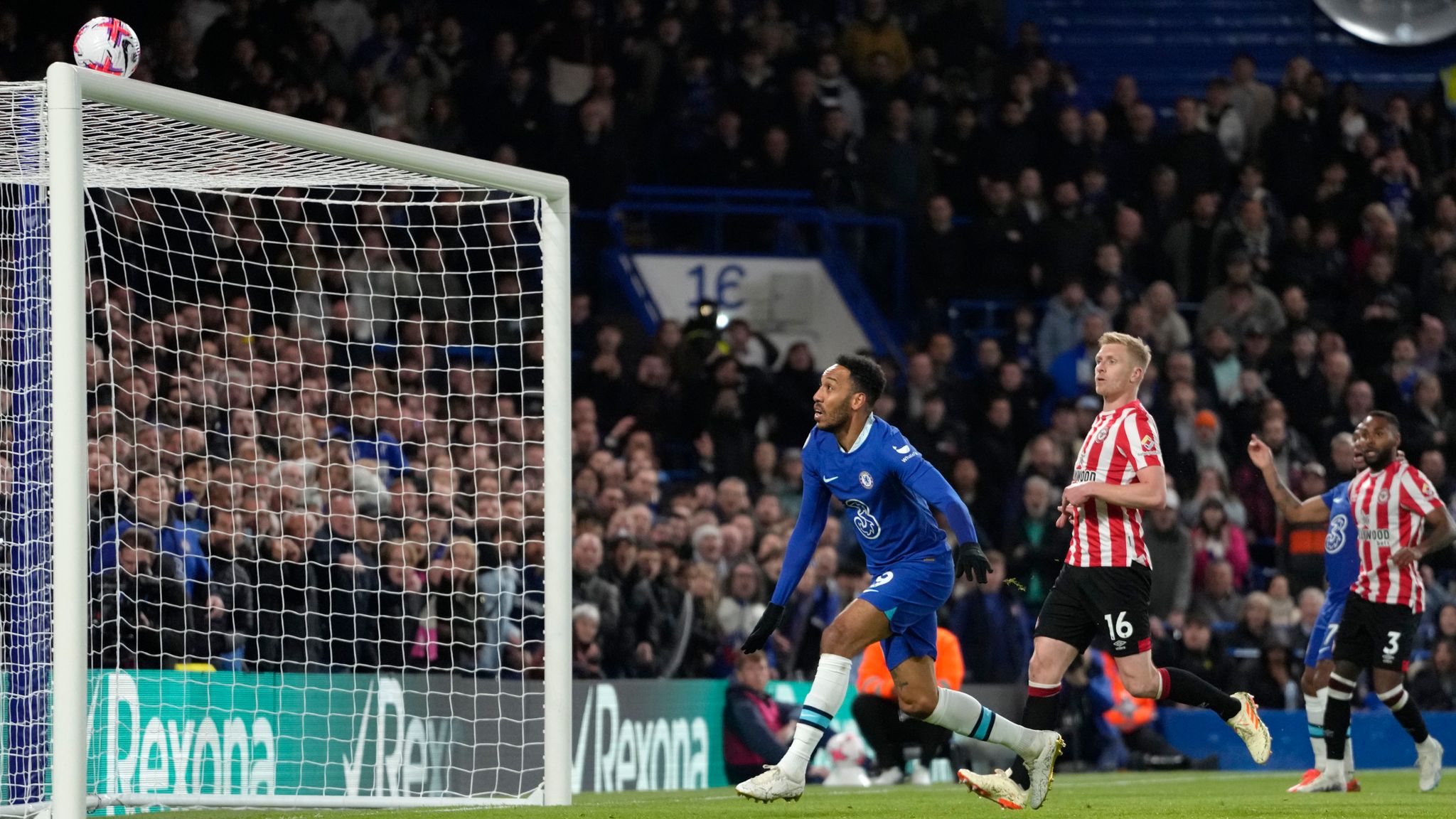 Frank Lampard in danger of damaging long-term managerial credentials as ...