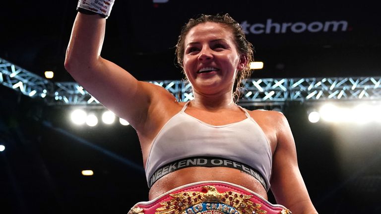 Sandy Ryan clinches WBO welterweight title with win over Marie Pier Houle | Boxing News | Sky Sports