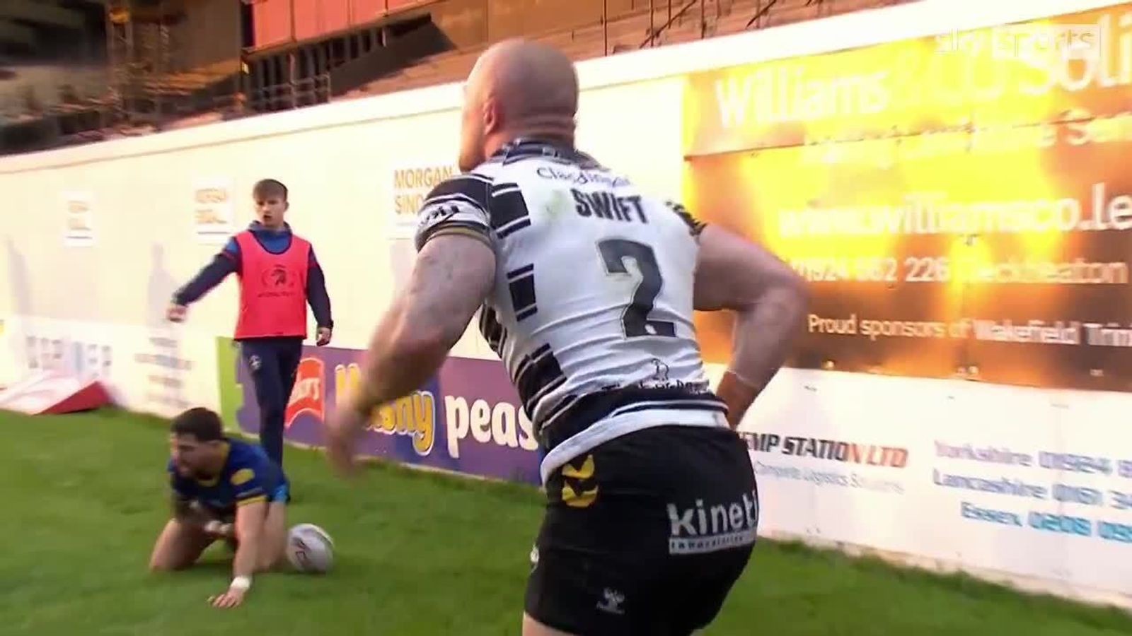 Adam Swift opens the scoring for Hull FC | Rugby League News | Sky Sports