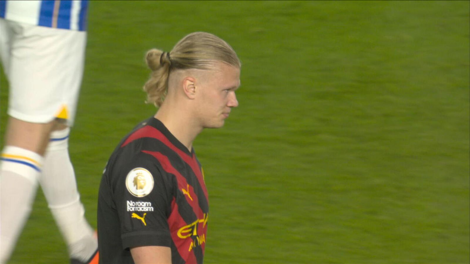 Erling Haaland header ruled out for shirt pull | Football News | Sky Sports