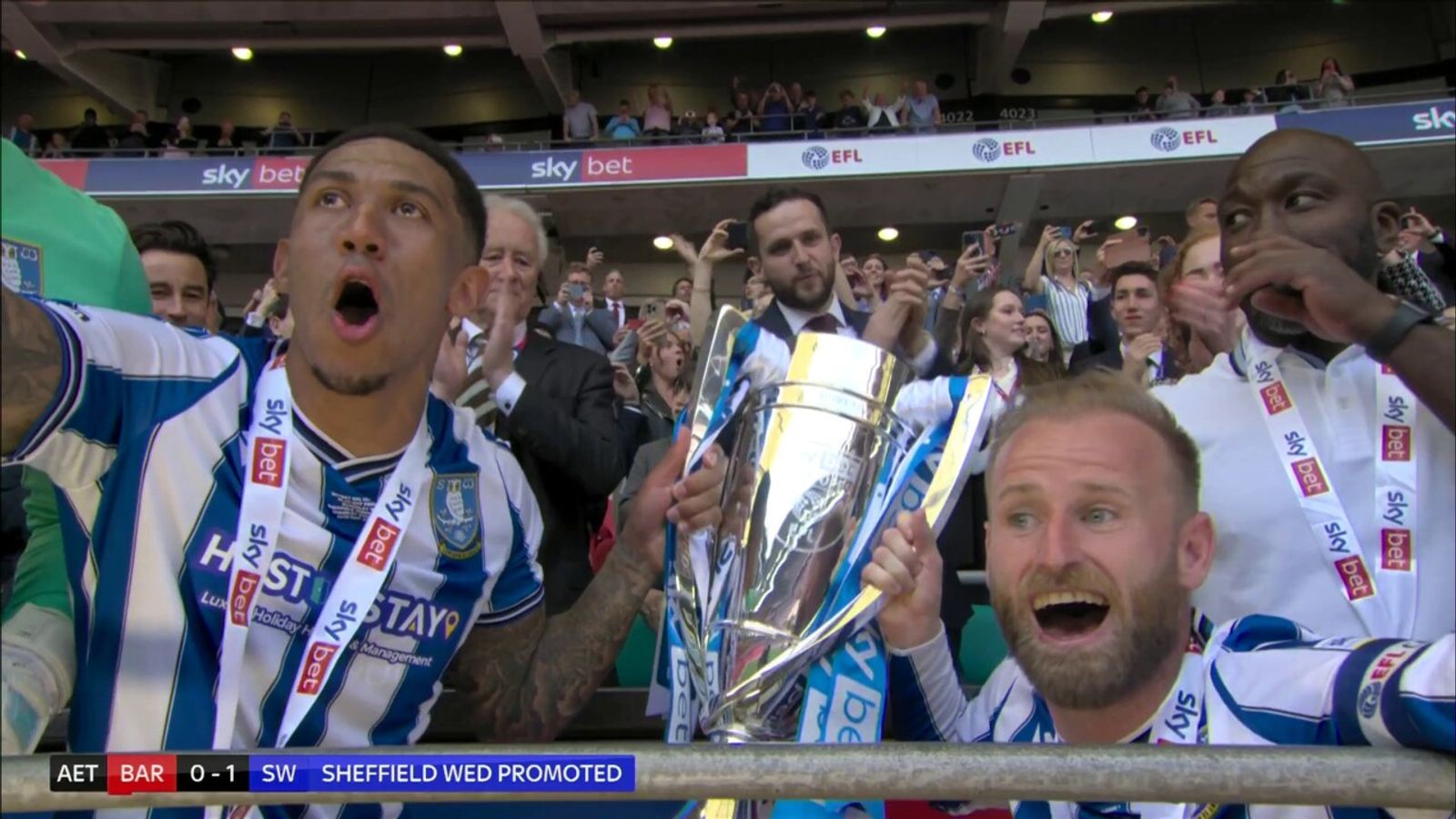 Barnsley 0-1 Sheffield Wednesday AET: Josh Windass scores last-gasp ...