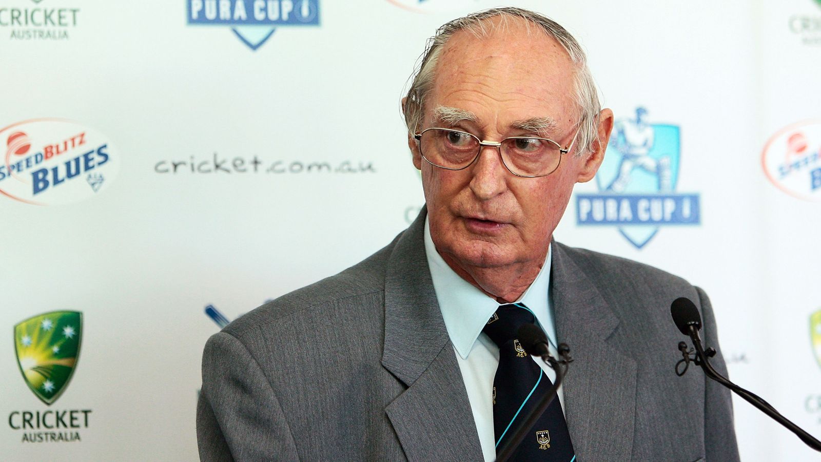 International cricket latest: Former Australia Test captain Brian Booth ...