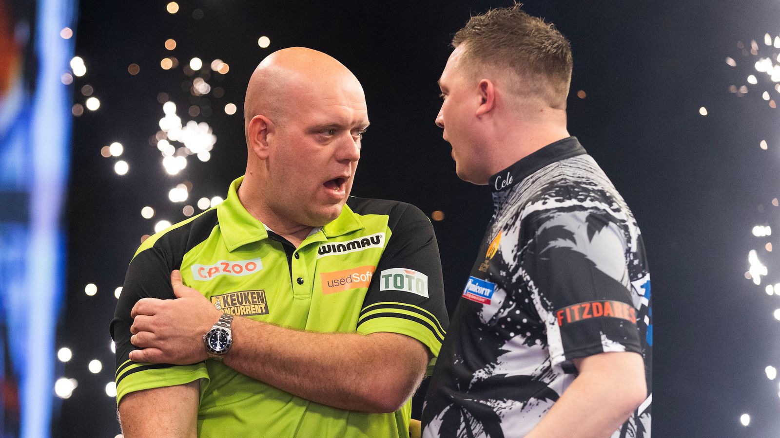 Premier League Darts: Michael van Gerwen suffers shoulder injury as Jonny Clayton makes Finals ...