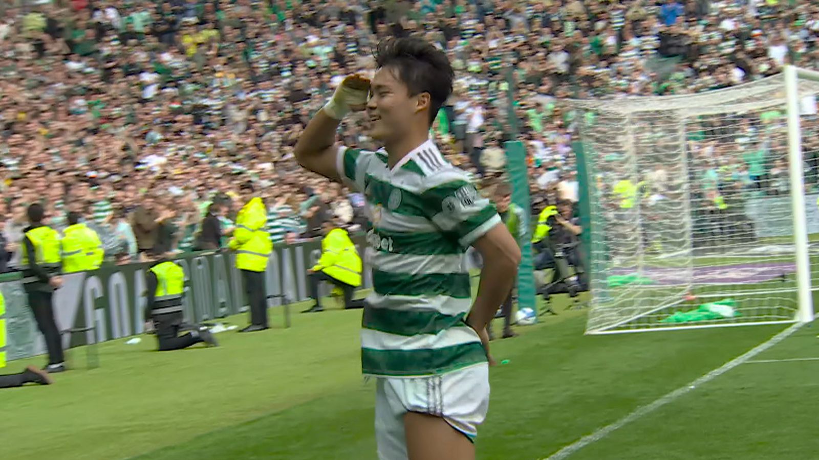 Oh at the double to wrap up Celtic win | Football News | Sky Sports
