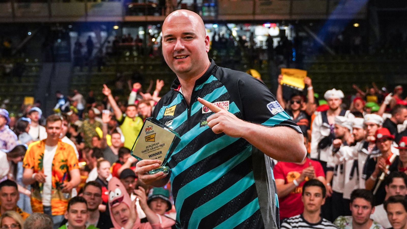 Rob Cross: I want to win one out of three remaining majors | Darts News ...