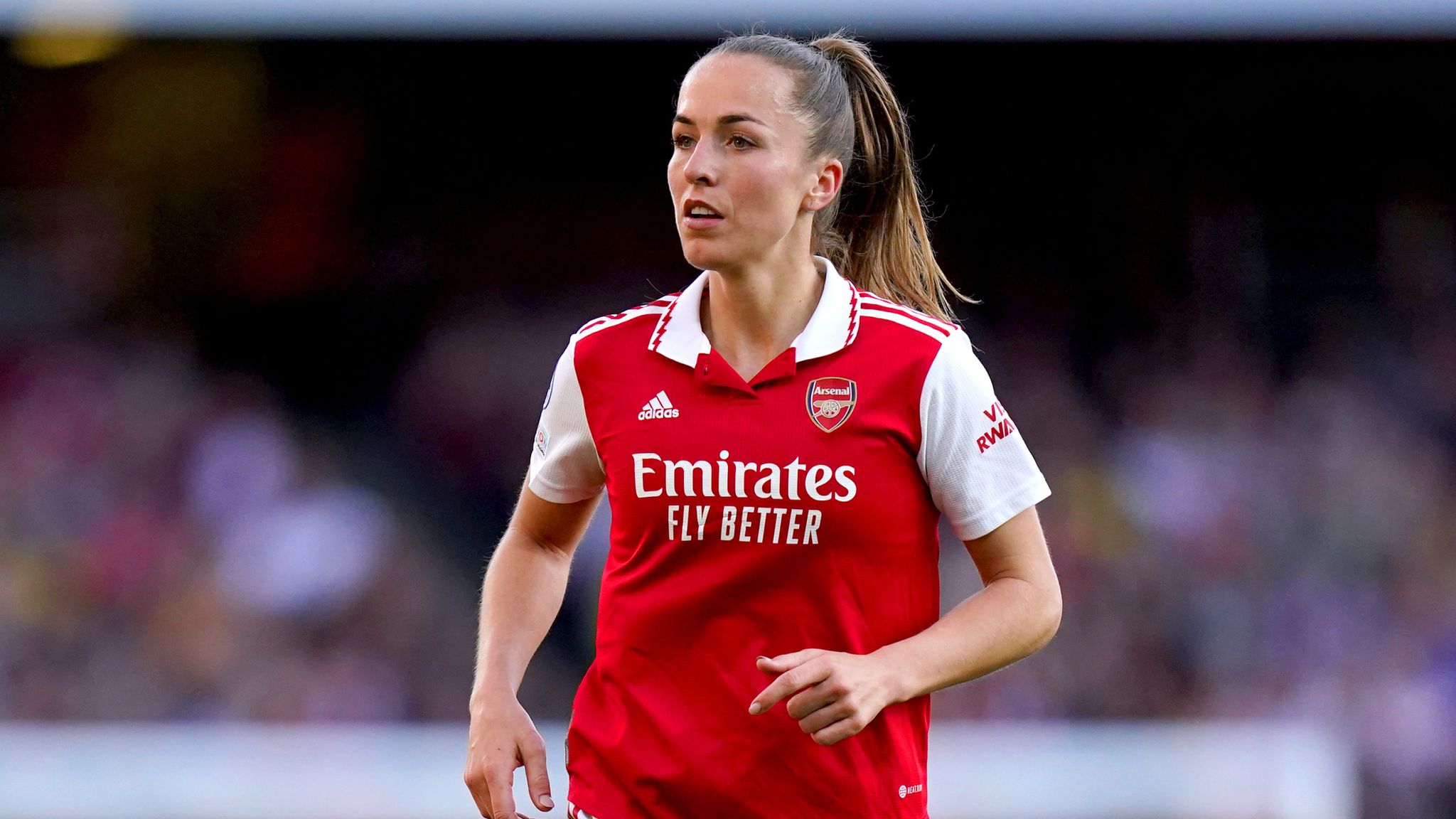 Lia Walti: Swiss midfielder signs new Arsenal Women contract - 'It's a ...
