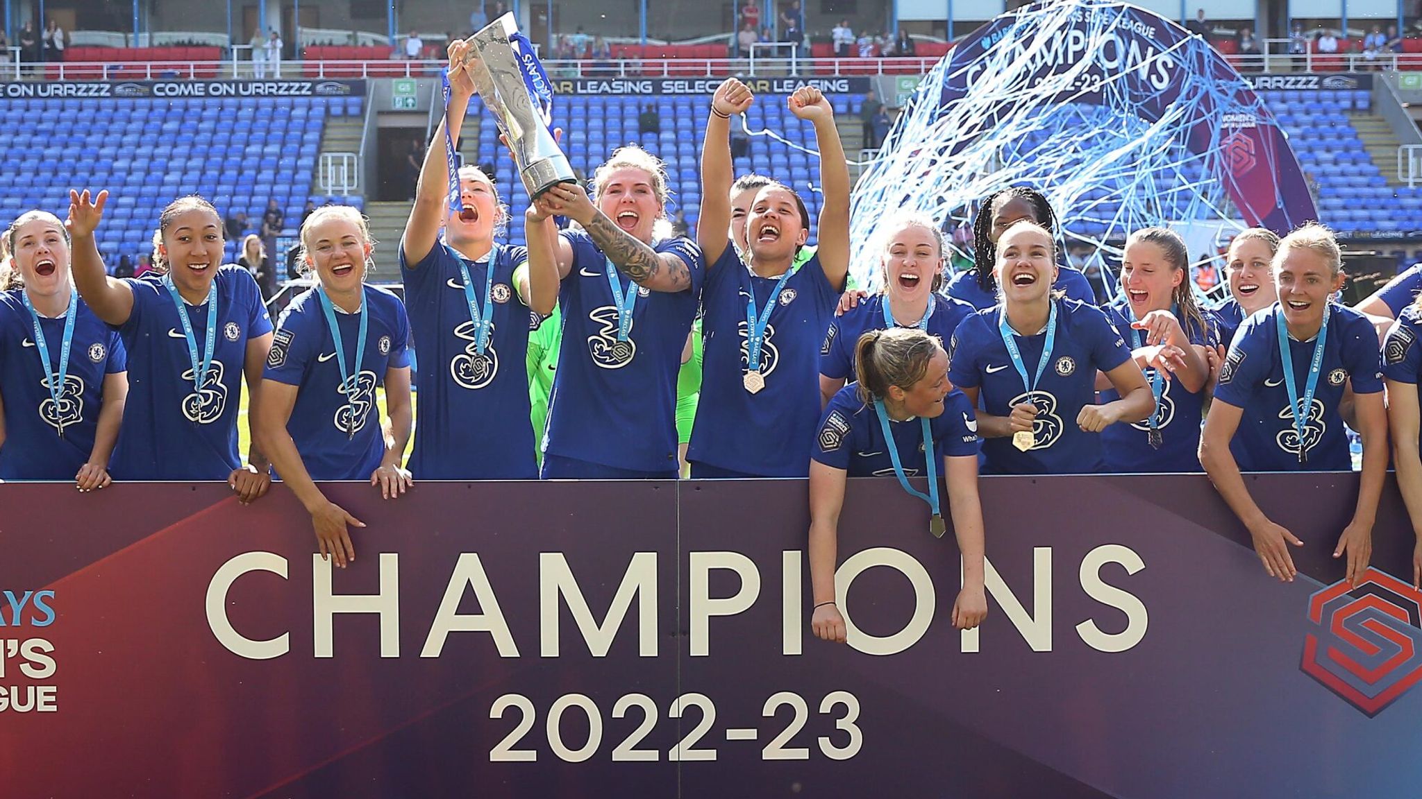Kelly Smith: Arsenal legend returns to club as women's first-team ...