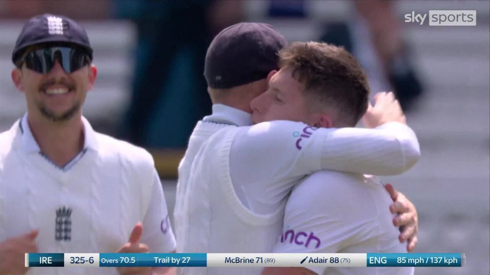 Adair falls to Potts | England break Ireland partnership | Cricket News | Sky Sports