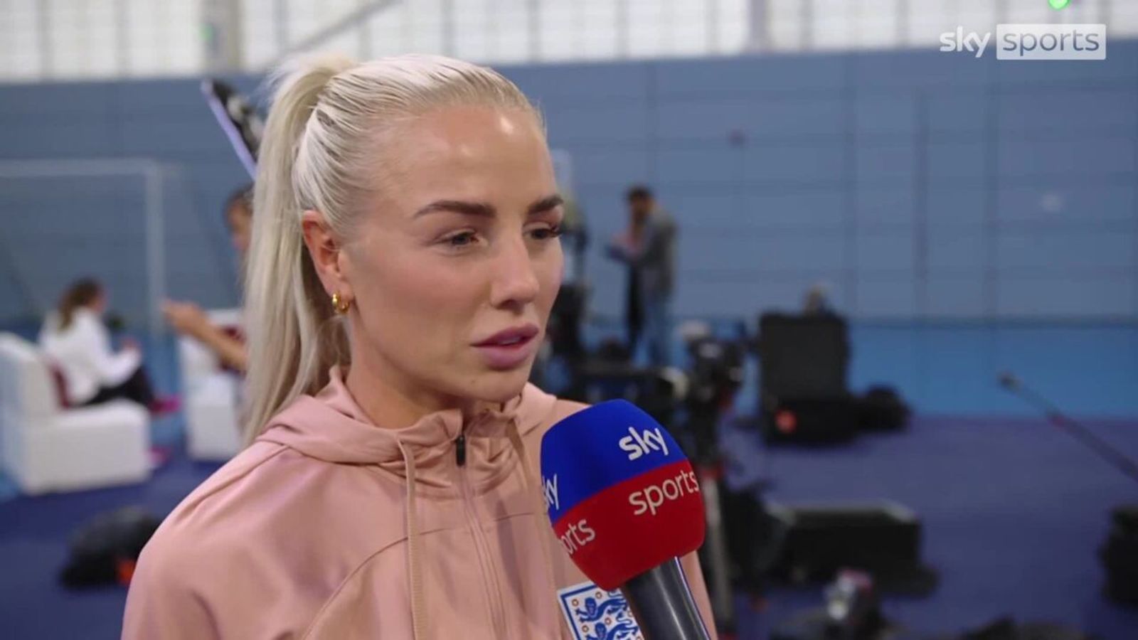 Alex Greenwood: I'm fine despite injury scare! | Football News | Sky Sports