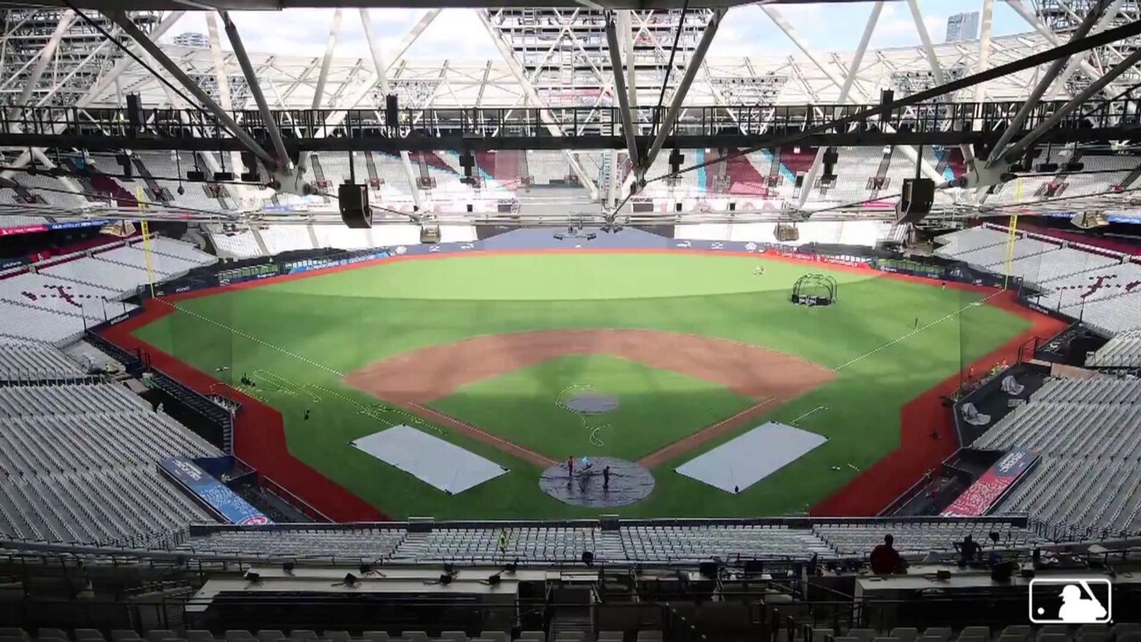 West Ham's London Stadium undergoes huge MLB transformation | Baseball ...