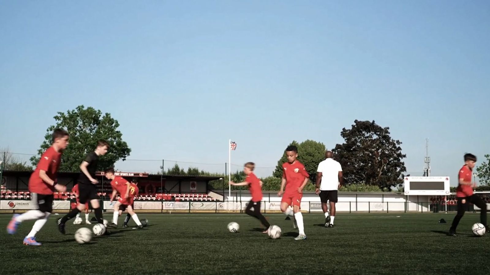 ACL injuries: Teenagers 29 times more likely to have surgery than 20 ...