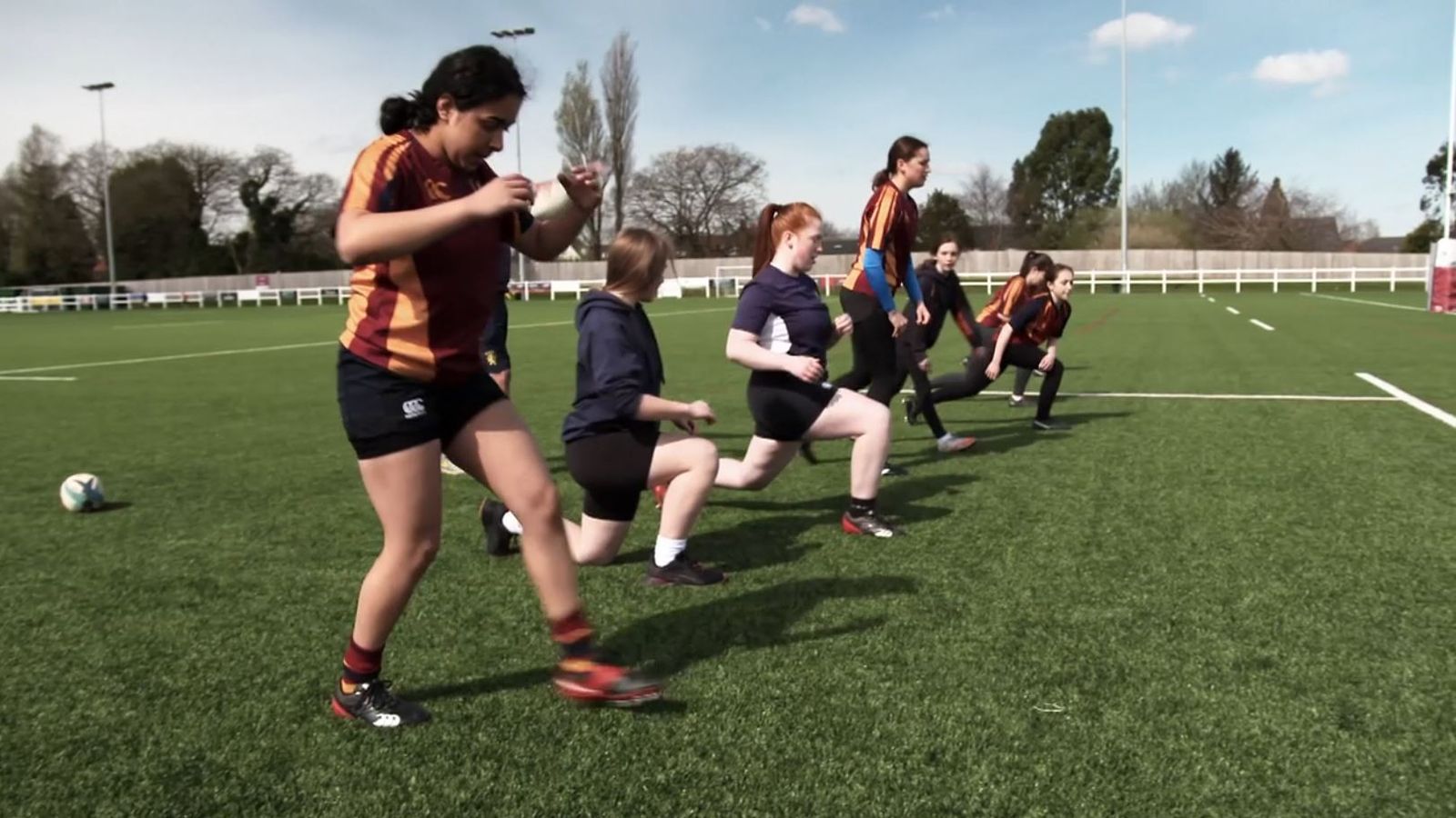 ACL injury Q&A: Why teenagers are 29 times more likely to have surgery ...