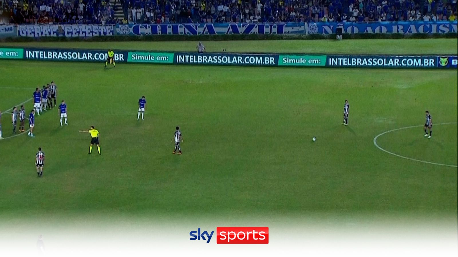 How far out?! | Hulk rolls back the years with thunderbolt free-kick ...