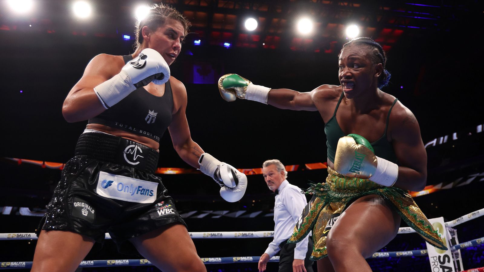 Claressa Shields defends undisputed crown in Detroit homecoming triumph ...