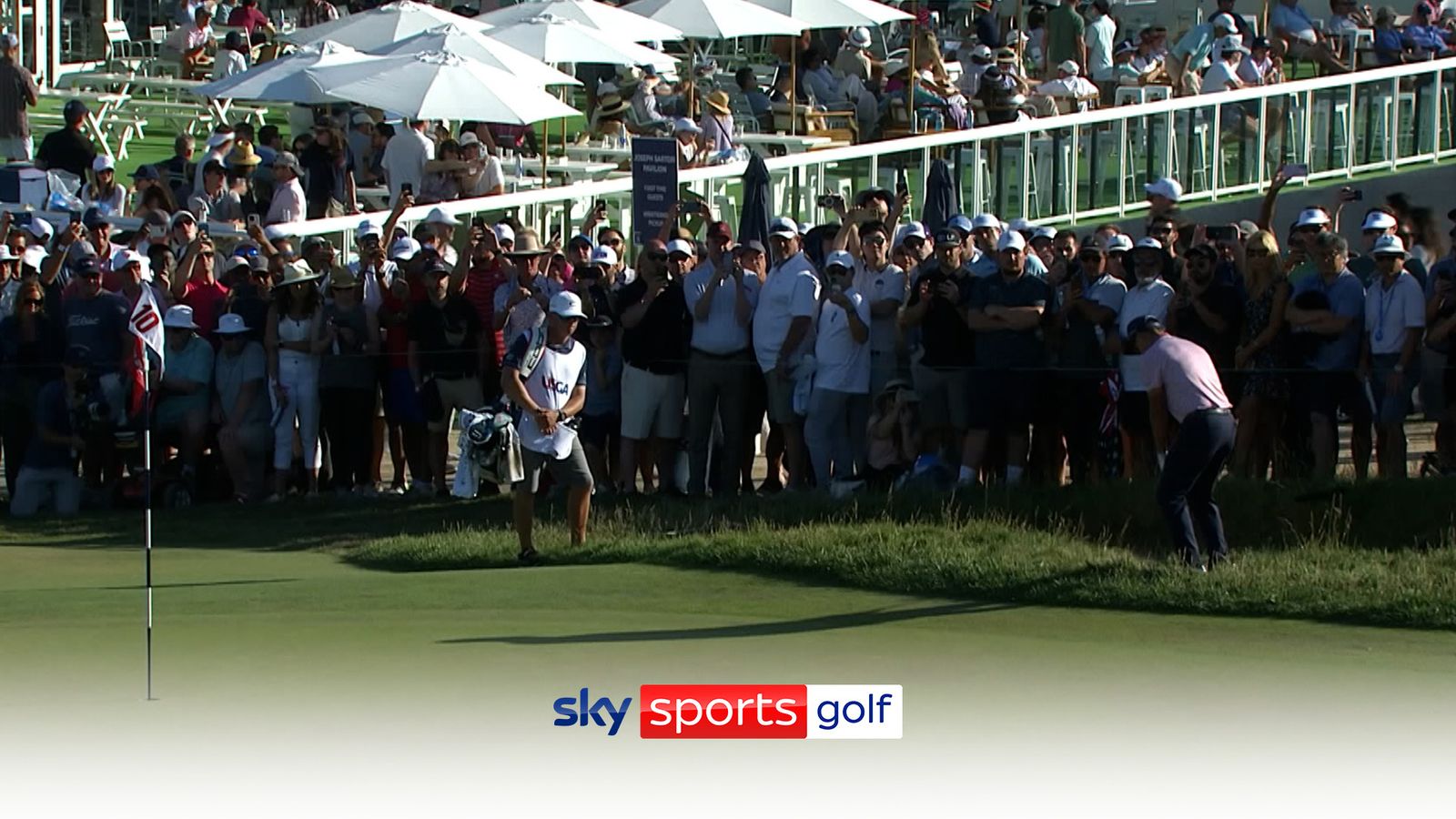 Rickie Fowler hits 'genius' chip shot | 'That's the shot of the day ...