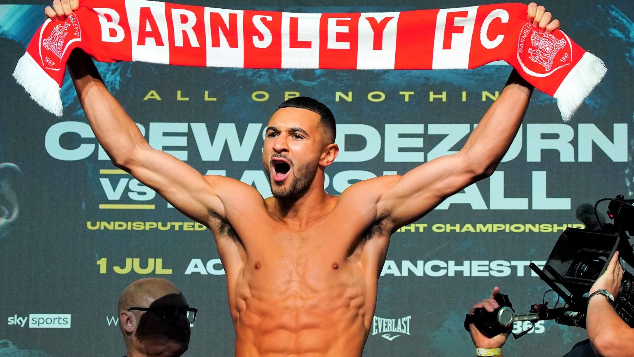 Savannah Marshall and Franchon Crews-Dezurn confront each other in ...