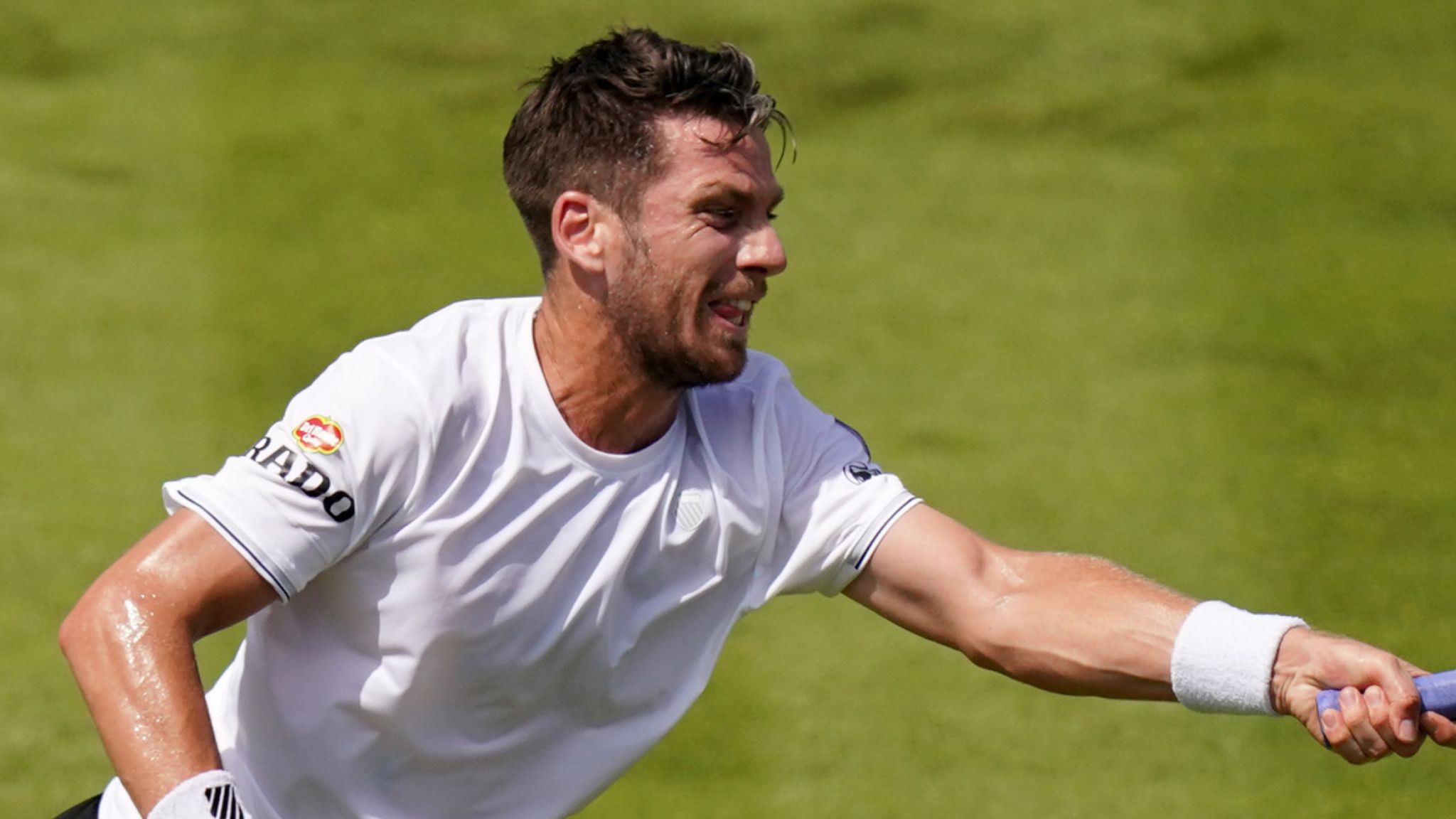 Cinch Championships: Ryan Peniston springs Queen's shock and Cameron ...