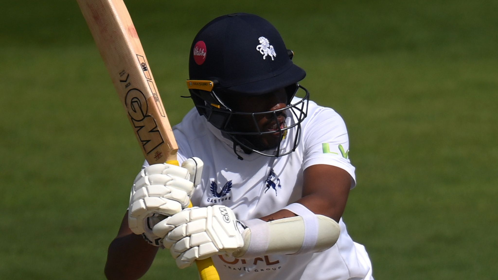 County Championship: Surrey face battle to save perfect start to title ...